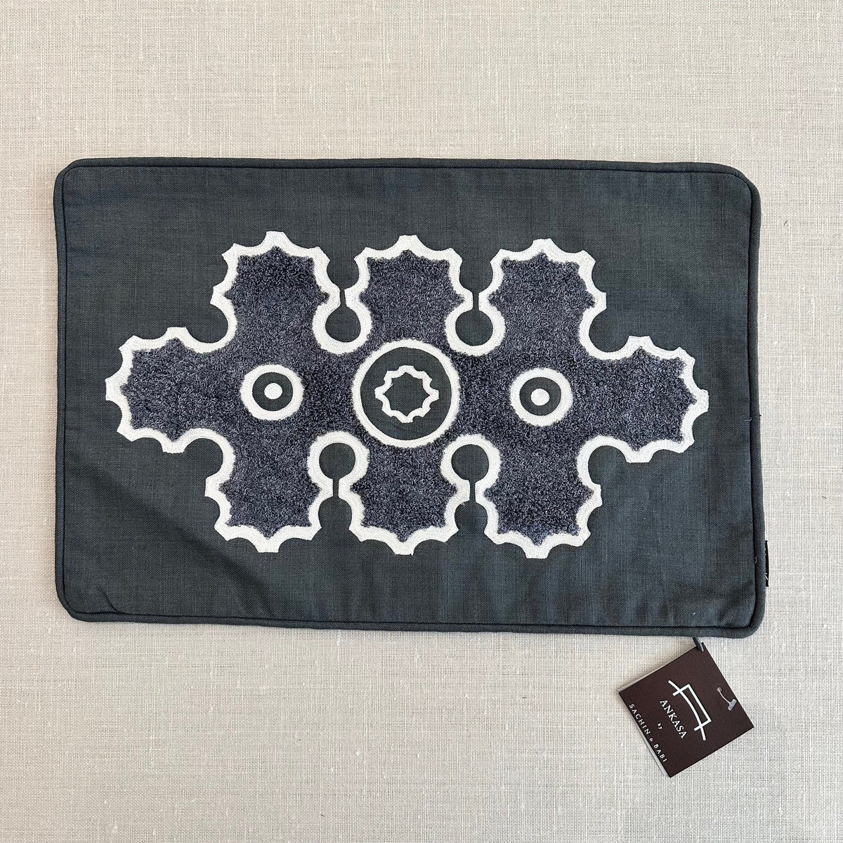 Ankasa New York Luxury Cushion Covers Grey Key Single – Laura Kincade